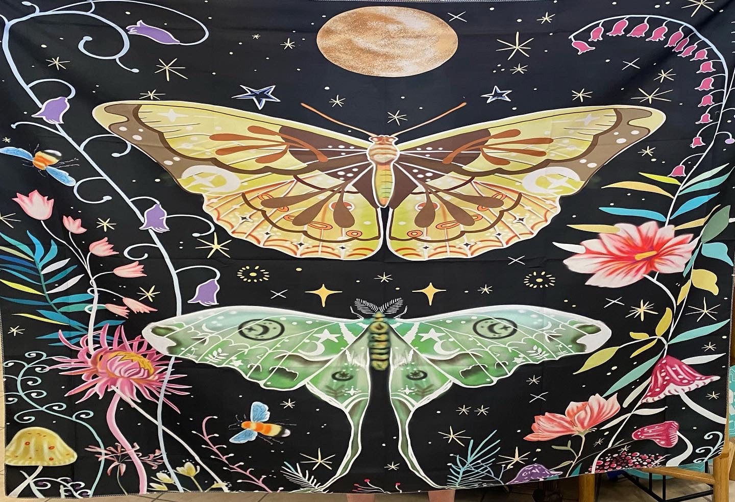Mystic and Magic – Tweedside Road / Emporia